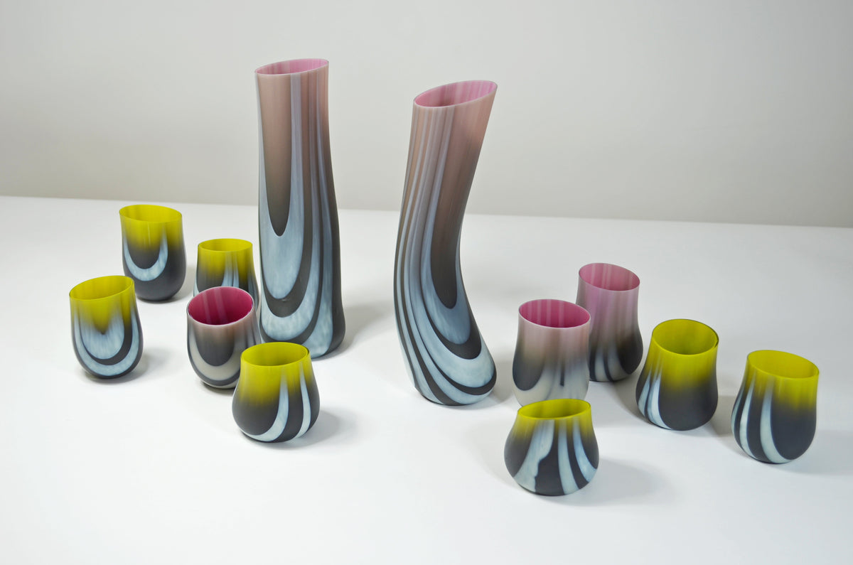 Bob Leatherbarrow and Amanda Simmons: Deep Forms – Warm Glass
