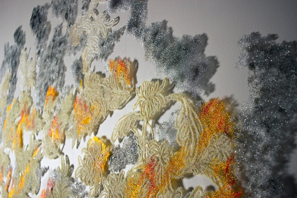 Kate Clements: Frit Lace: Methods of Drawing with Frits – Warm Glass